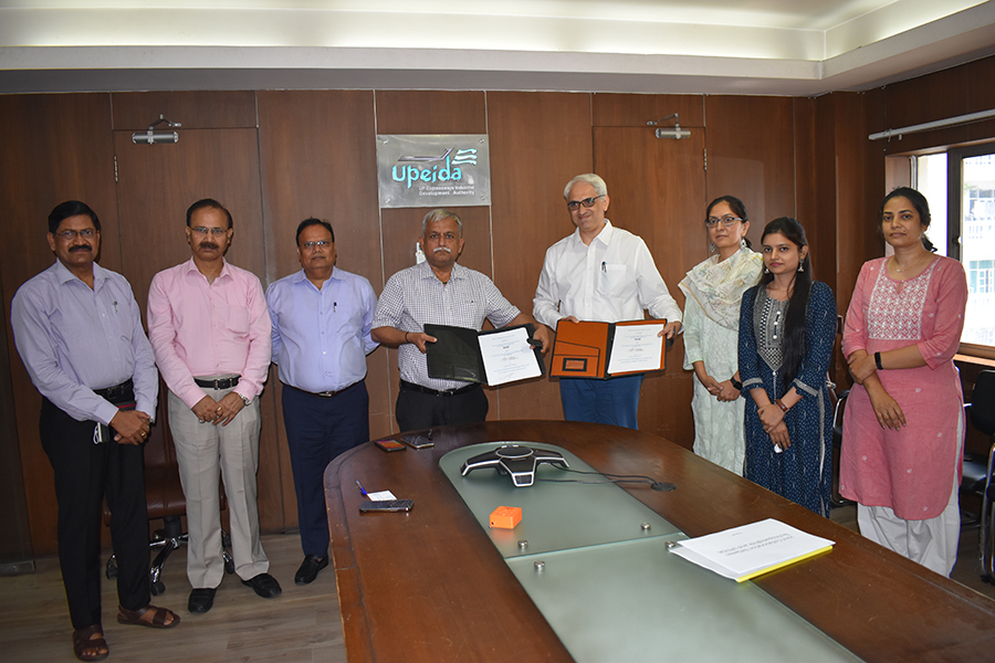 UPEIDA signs MoU with 4 major banks – SBI, BOB, PNB and SIDBI | Uttar ...